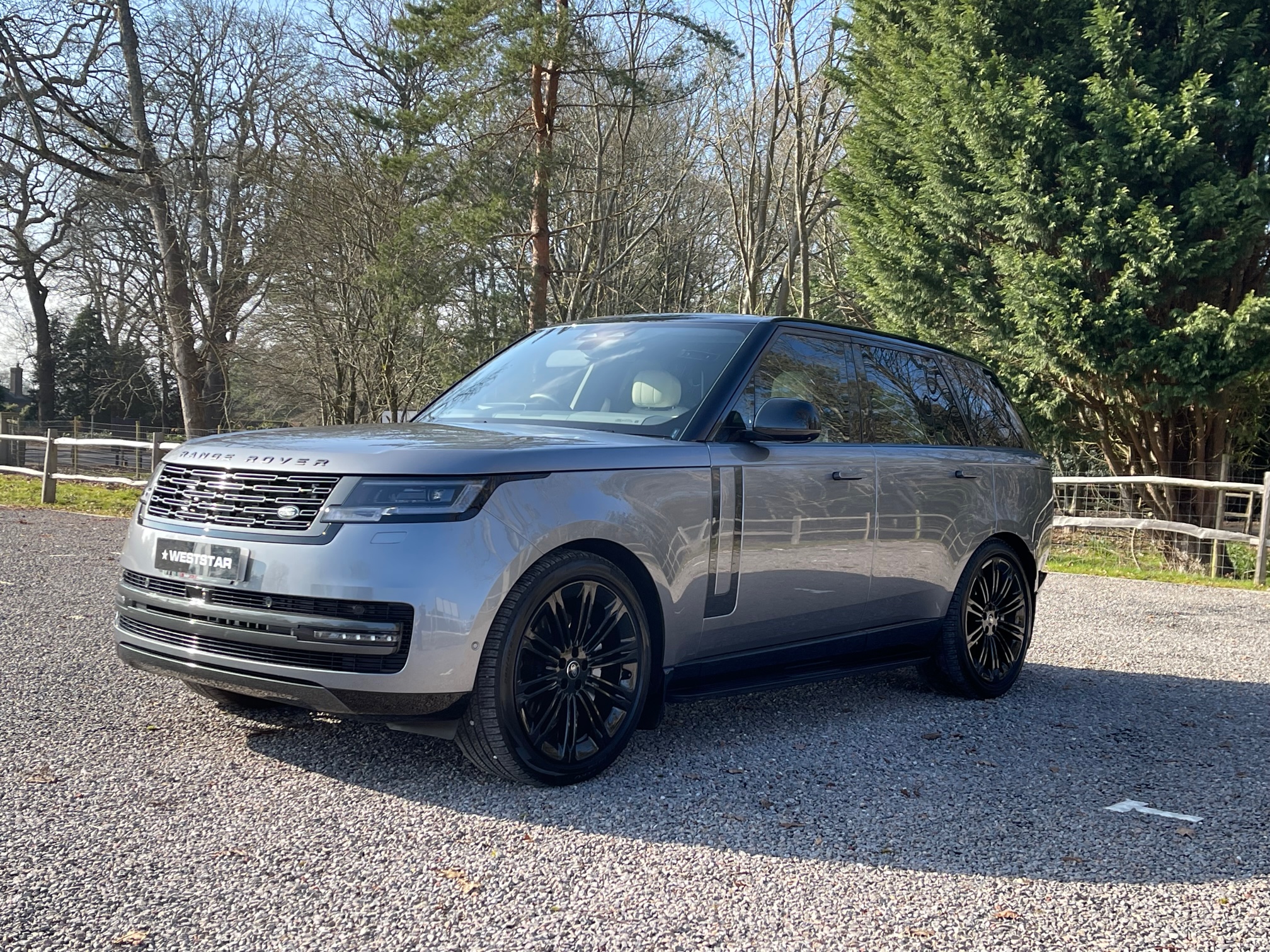 Land Rover New Range Rover HSE D350 - Weststar Motors